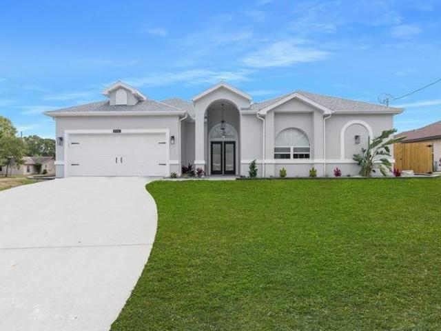 2336 Holston Ave, Spring Hill, FL 34608