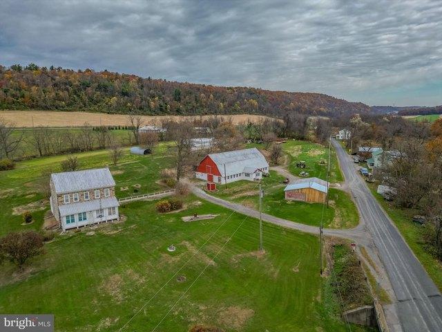 2336 Snyder Ave, Beaver Springs, PA 17812