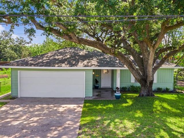 2337 Pearland Ave, Pearland, TX 77581