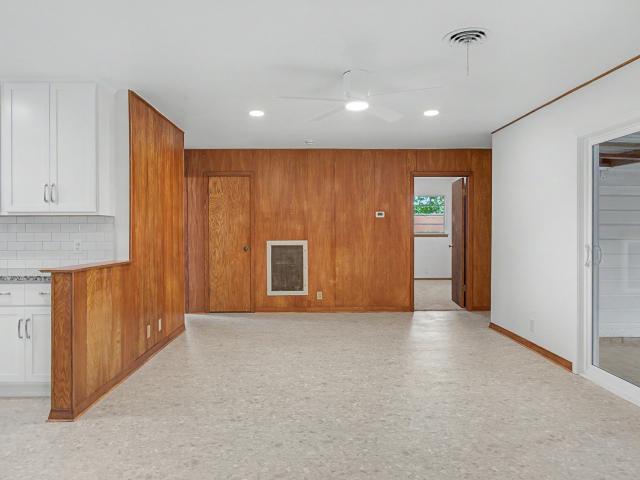 2337 Pearland Avenue