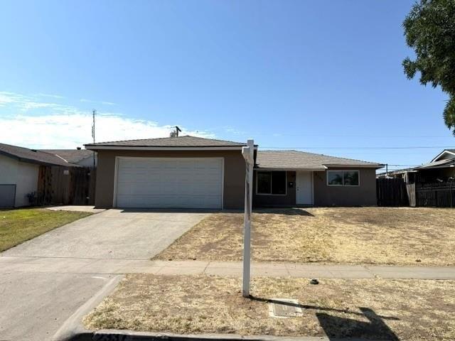 2337 W Shields Ave, Fresno, CA 93705