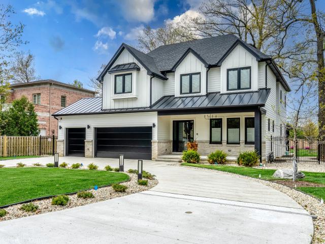 23388 n birchwood lane