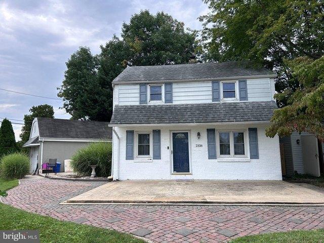 2338 Poe Rd, Secane, PA 19018