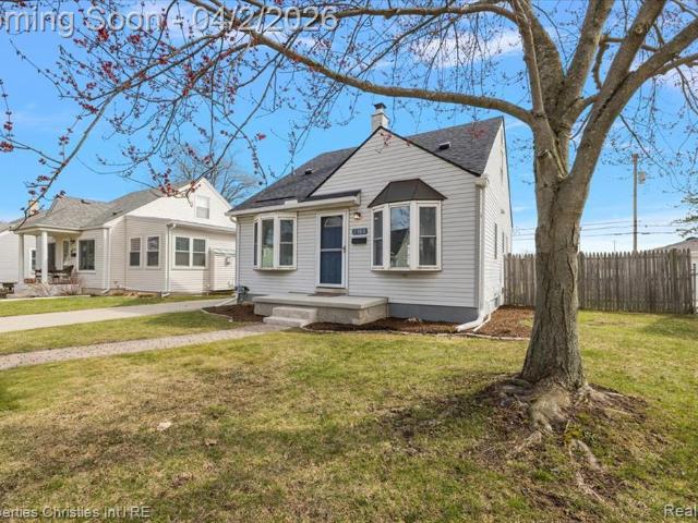 2338 Tyler Avenue