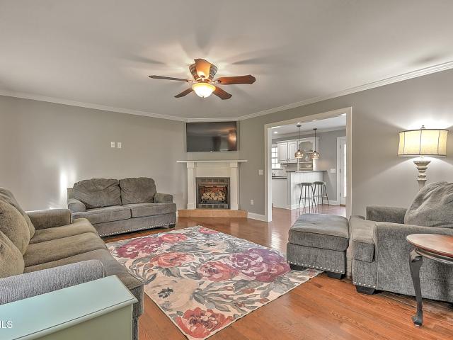 23395 Larwood Lane
