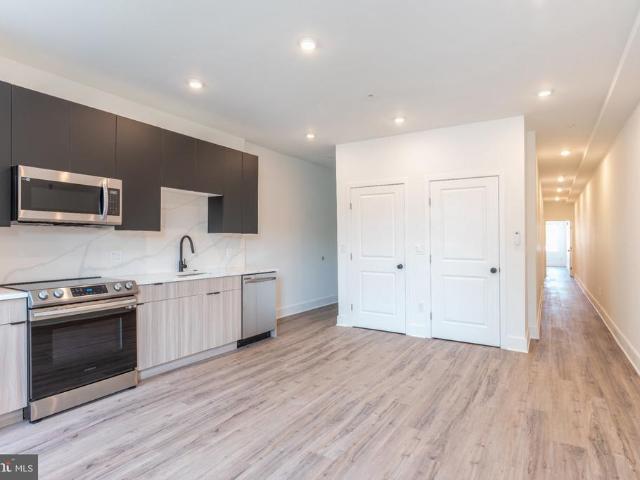 2339 N College Avenue # 3