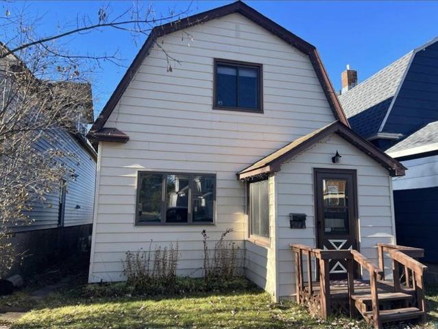 2339 Banks Ave, Superior, WI 54880