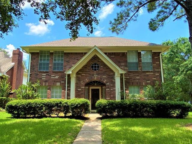 2339 Bent River Dr, Sugar Land, TX 77479