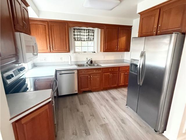 2339 Lalemant Road