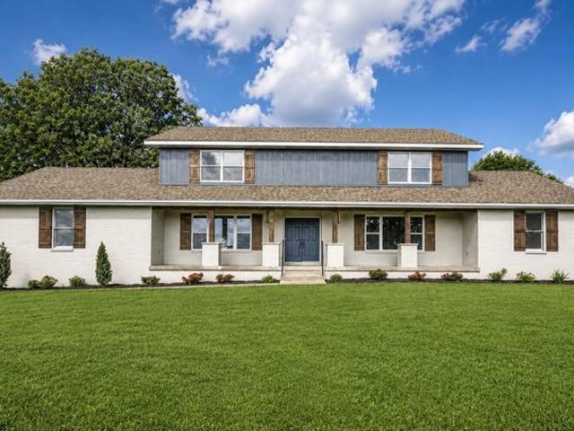 2339 State Route 38, Elkland, MO 65644