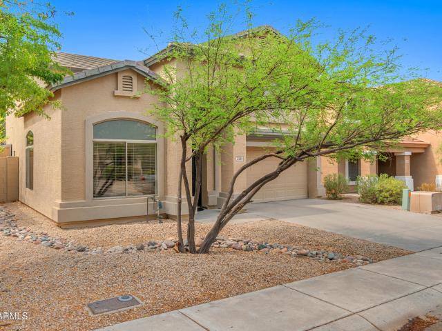 2339 w running deer trail