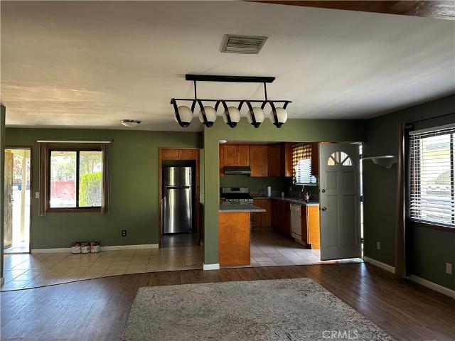 23301 Hamlin