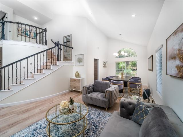 23304 W Vail