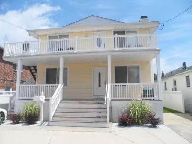 23308866 133 N Oxford Ave #A