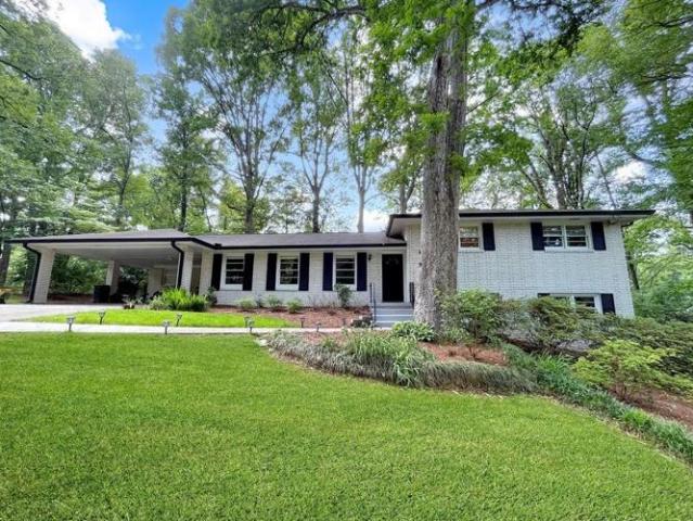 2330 Midvale Cir, Tucker, GA 30084