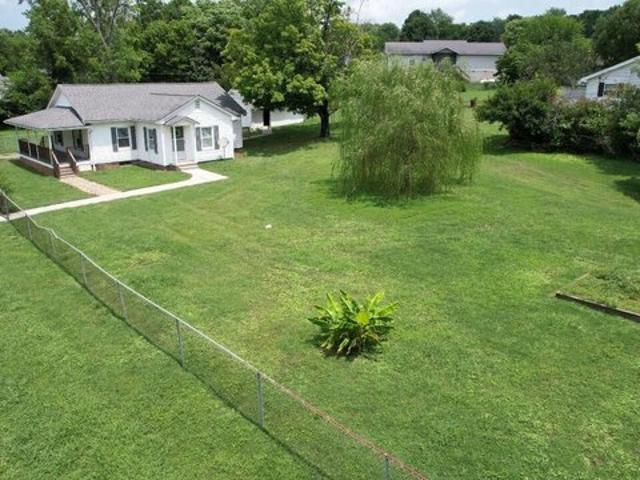 2330 Mitchell Ave, Maryville, TN 37804