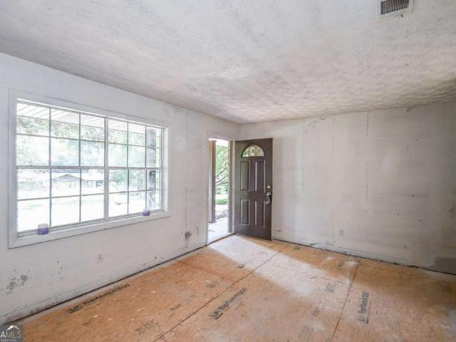 2330 Chestnut Log Loop