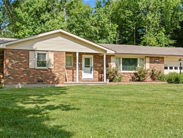 2330 Cragmont St, Madison, IN 47250