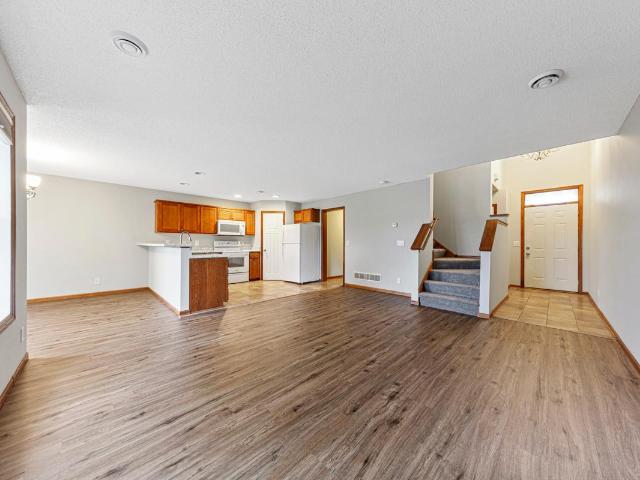 2330 Elianna Dr, Northfield, MN 55057 | MLS #7083