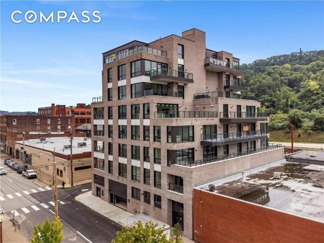 2330 Penn Ave 303, Pittsburgh, PA