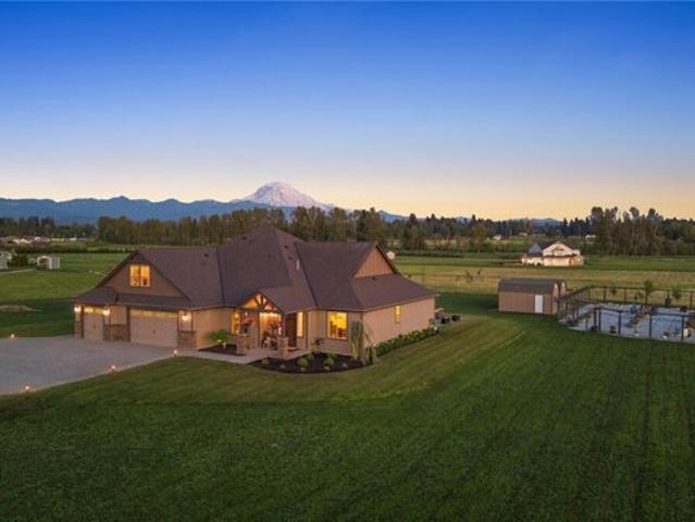 2330 th St E, Buckley, WA 98321