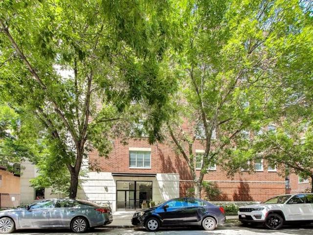 2330 W St Paul Ave Unit 401, Chicago, IL 60647