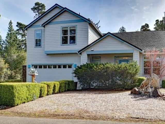 23310 J St, Ocean Park, WA 98640