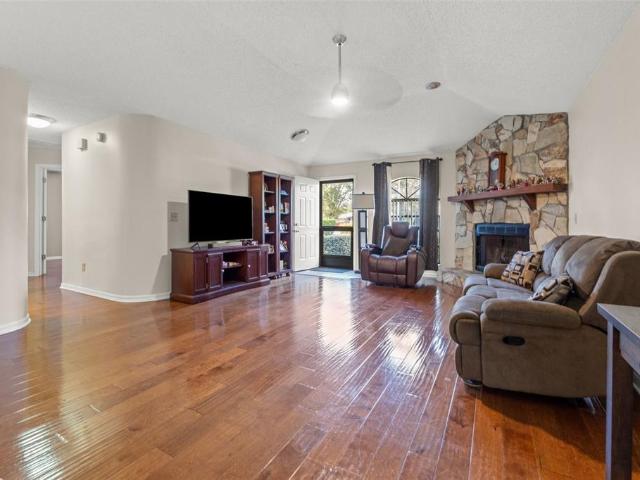 23315 Club Villas Dr, Land O' Lakes, FL 34639 | MLS #W7880