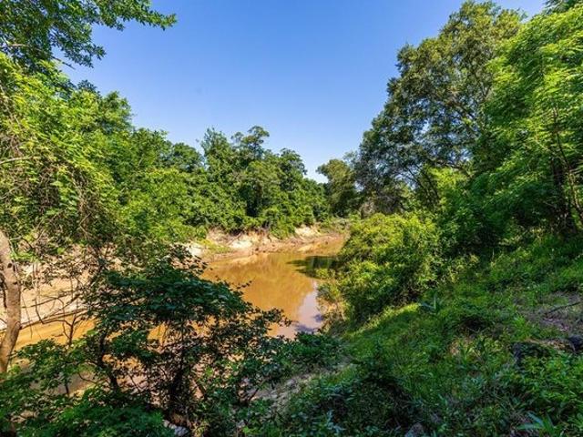 23319 FM 343, Cushing, TX 75760