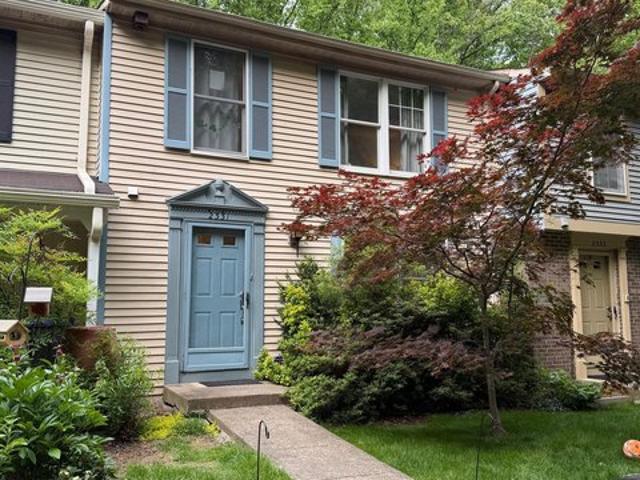 2331 Middle Creek Ln, Reston, VA 20191