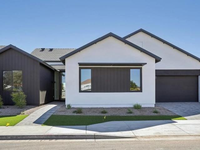 2331 E Aquarius Pl, Chandler, AZ 85249