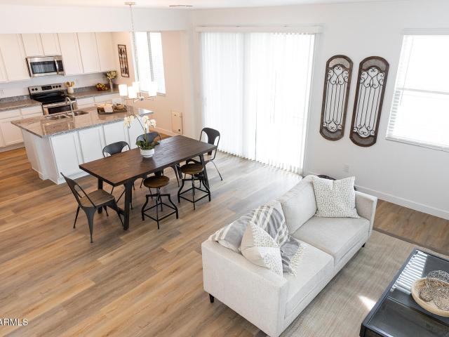 2331 E LEVI Drive