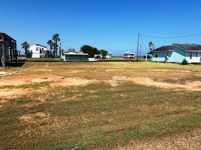 2331 Gulfview Drive
