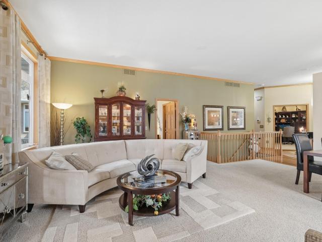 2331 Glacier Way