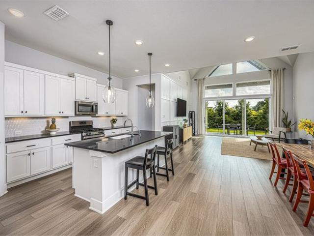 2331 Russett Forest Dr, Katy, TX 77494