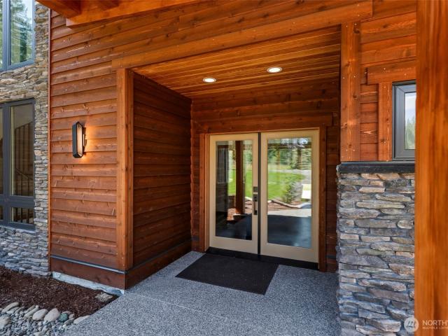 2331 th Drive NE
