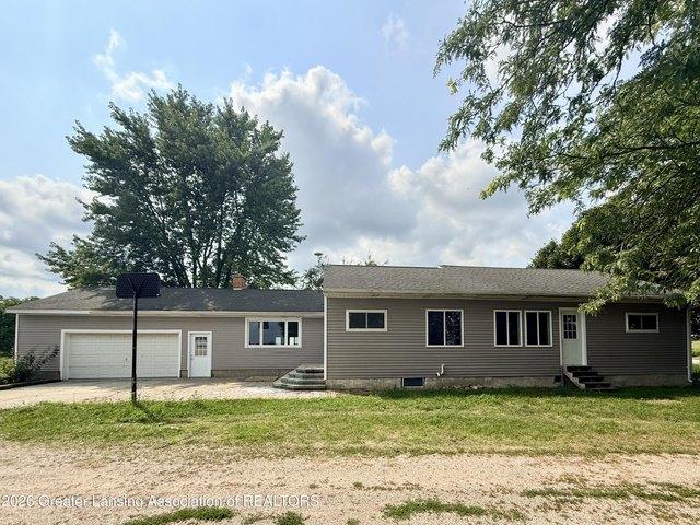 2331 W Cleveland Rd, Perrinton, MI 48871