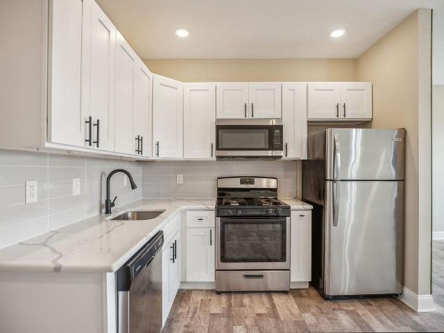 2331 33 N 33rd St 2 Bedroom Apartment for Rent at 2331 N 33rd St, Philadelphia, PA 19132 North Philadelphia West