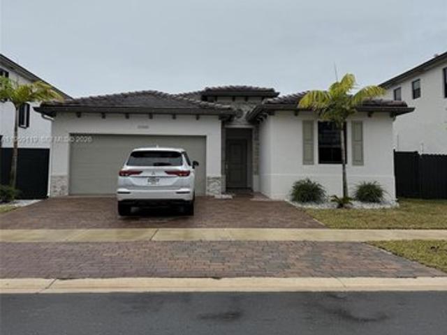 23320 SW 132nd Pl, Homestead, FL 33032