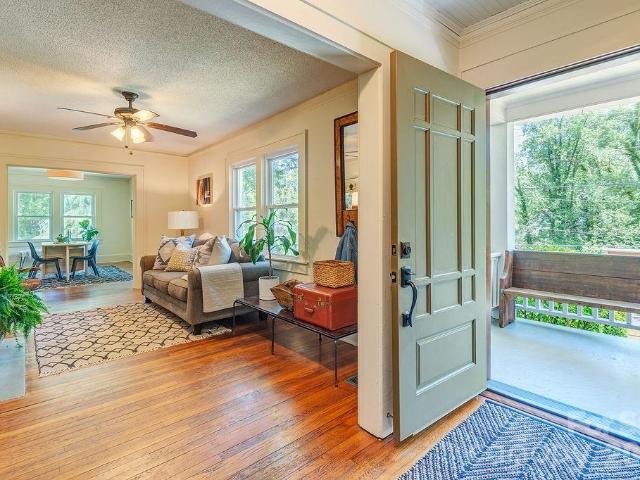 233/231 Fairfax Avenue # A/B
