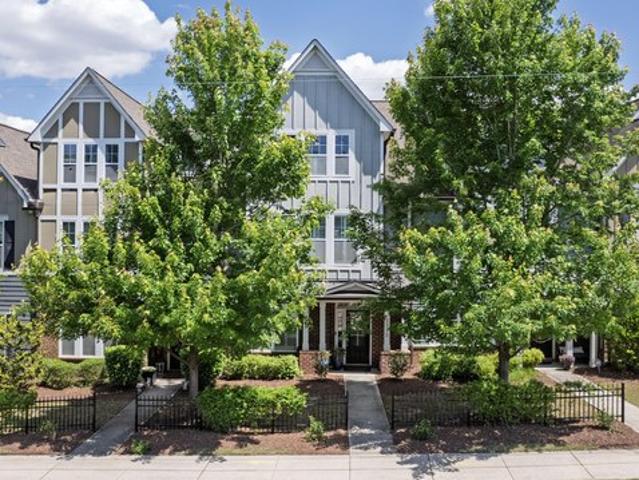 2332 Noble Rd, Raleigh, NC 27608