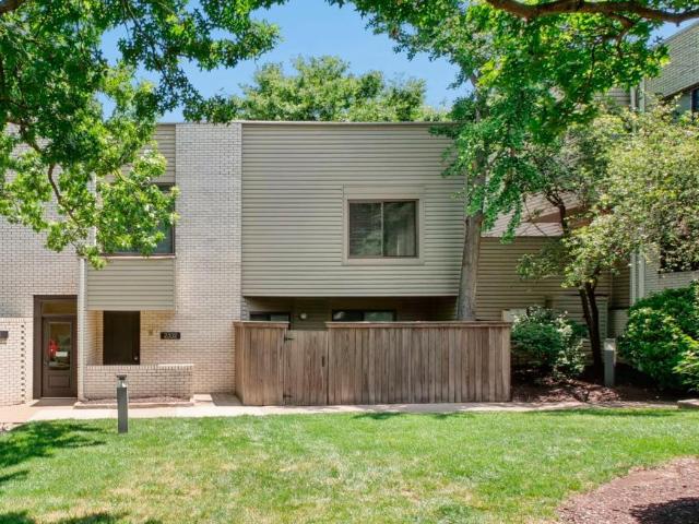 2332 Dana Avenue