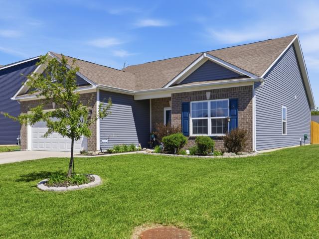 2332 Longleaf Lane