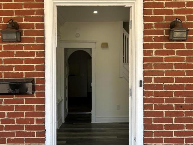 2332 S 4th Street