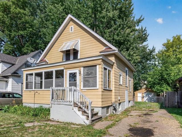 2332 Sheridan Ave N, Minneapolis, MN 55411
