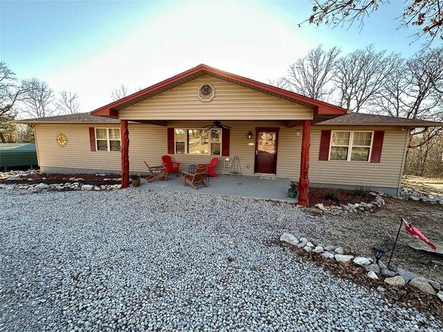 2332 Sioux Dr, Sulphur, OK 73086