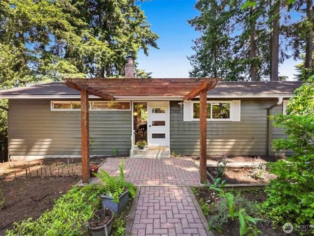 2332 th Ave W, Edmonds, WA 98026