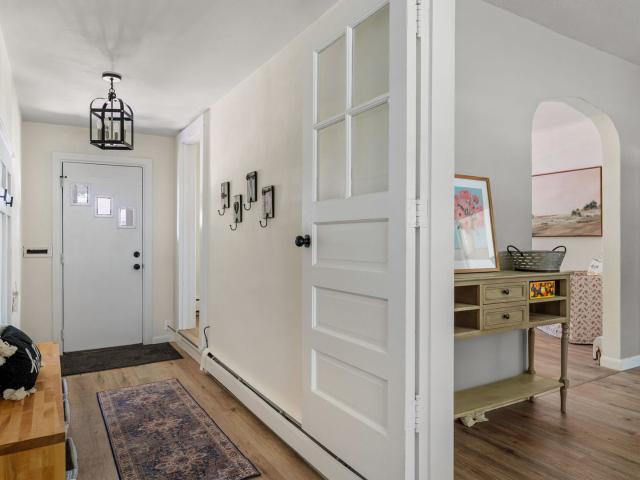 2332 48th Street
