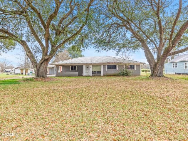 2333 Main Hwy, Breaux Bridge, LA 70517 | MLS #2600001 | Compass