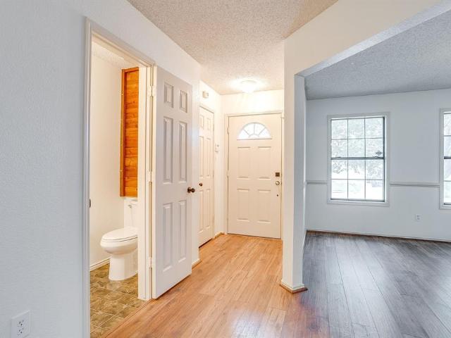 2333 Ash Grove Trail